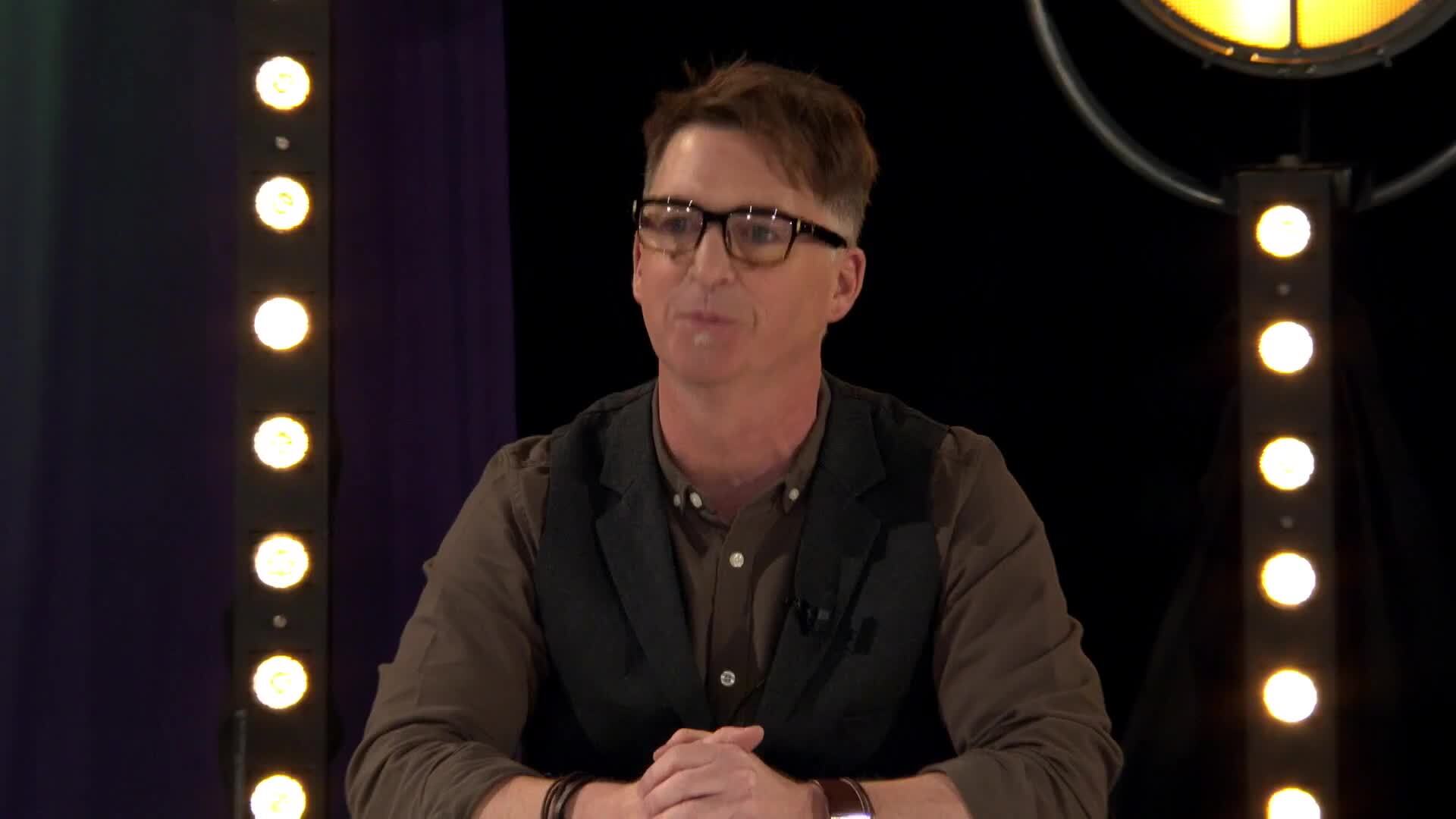 Curfá (1-5) | Seinnteoir | Irish Television Channel, Súil Eile