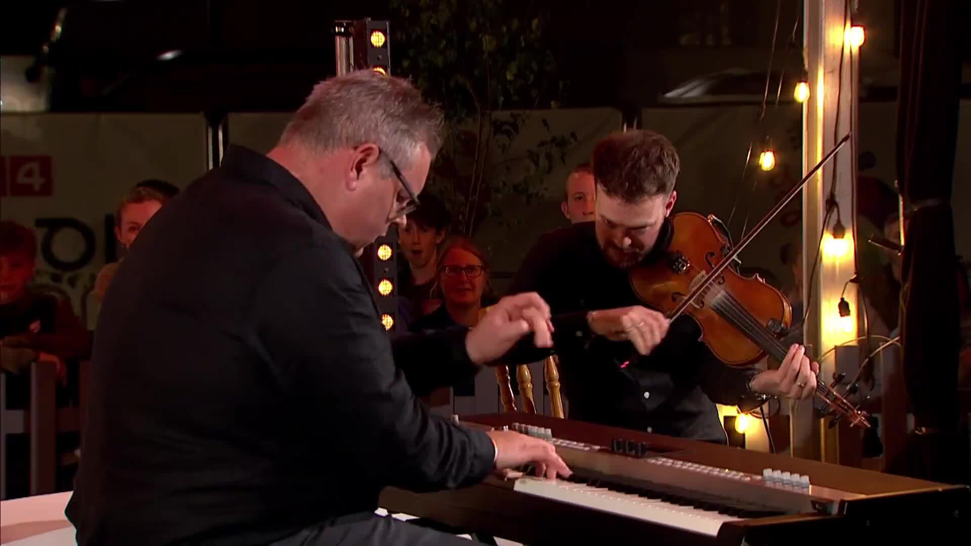 Fleadh24 - Dé Domhnaigh | Seinnteoir | Irish Television Channel, Súil Eile