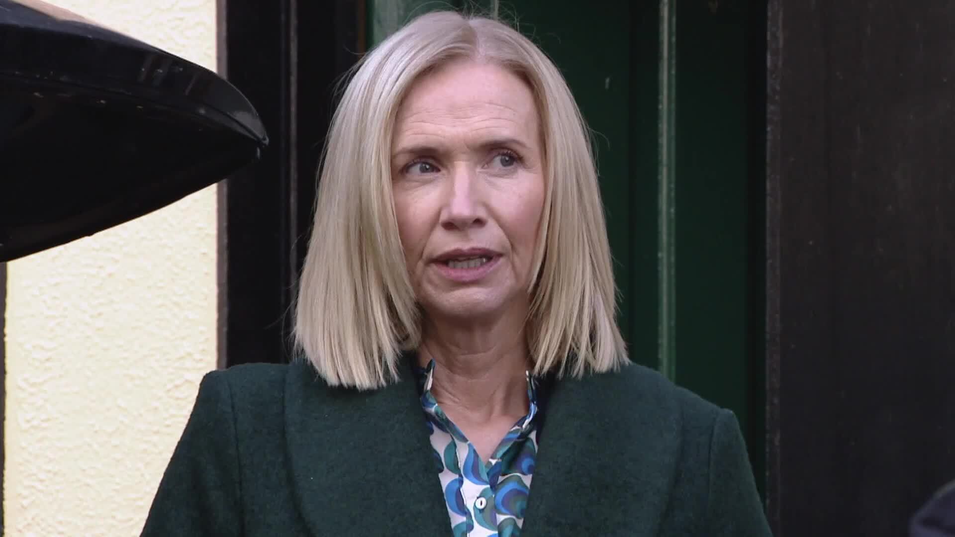 Ros na Rún (27) | Player | Irish Television Channel, Súil Eile