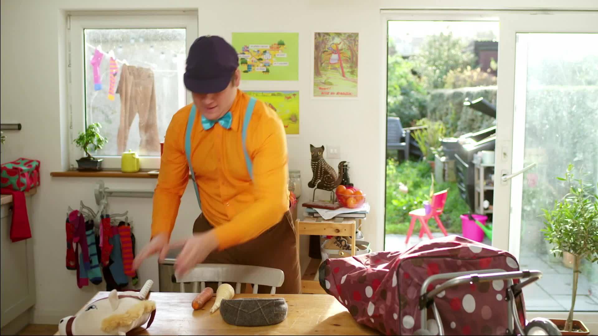 Ó a Sheáin (1) | Player | Irish Television Channel, Súil Eile