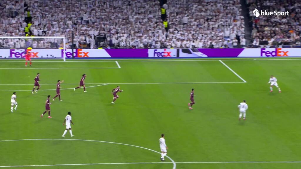 Il PSV elimina la Juve. Agli ottavi anche Real, con tripletta di Mbappè ...