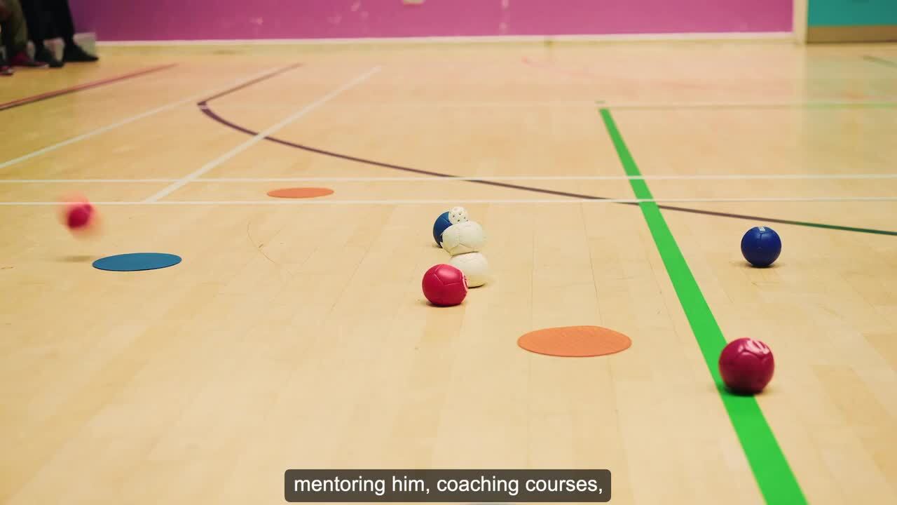 Video - Famous Wimbledon theme tune celebrates 40th anniversary - The ...