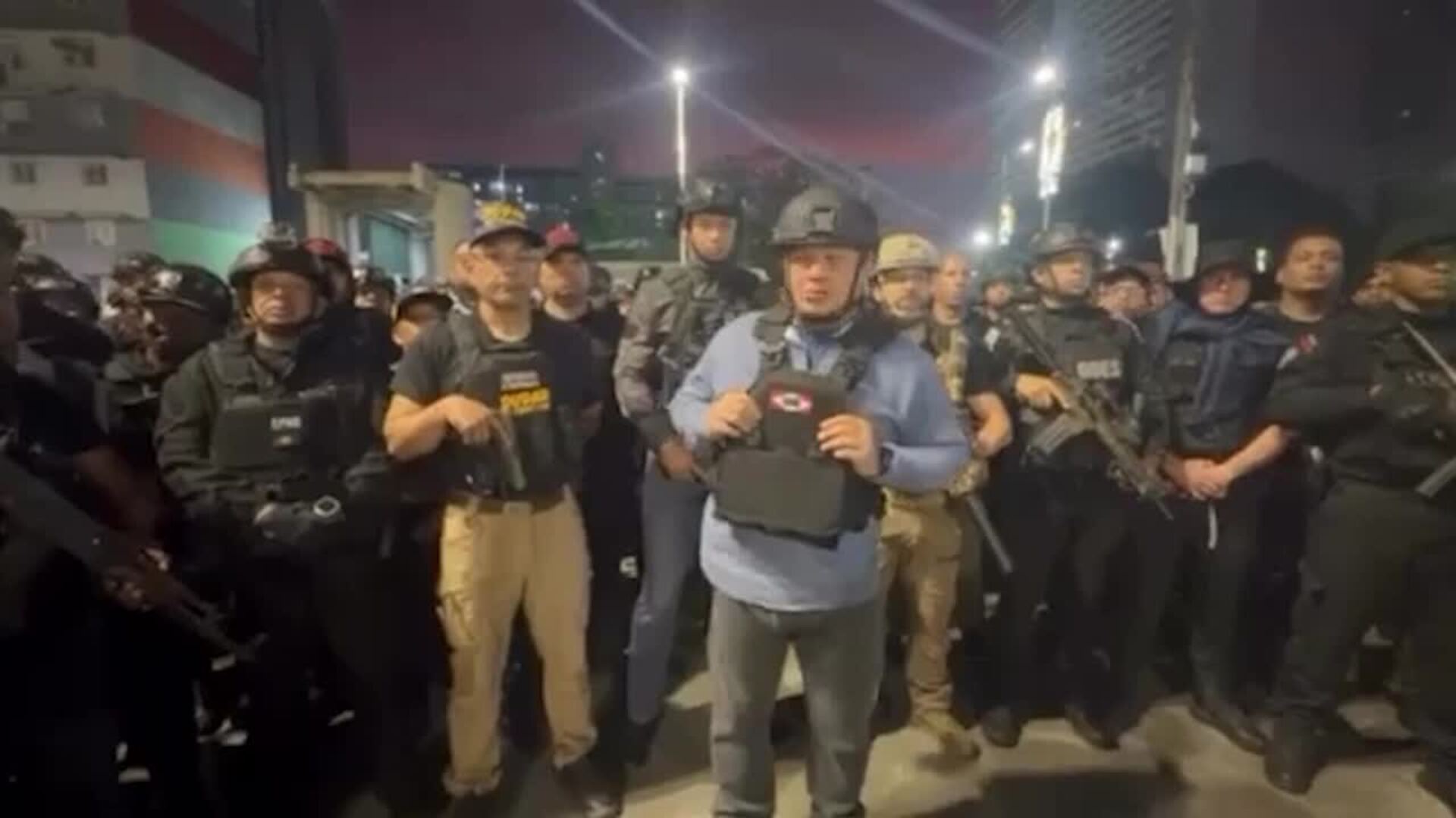 El Gobierno venezolano llama a la calma mientras denuncia una "masacre ...