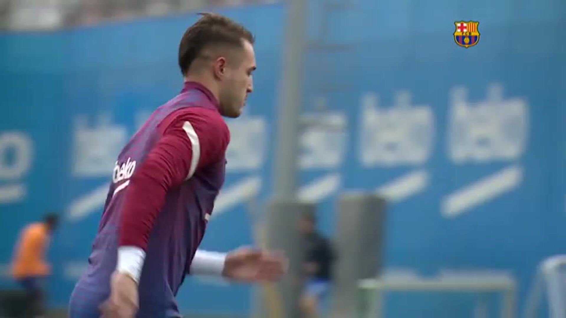 La UD Logroñés tiene escudo | La Rioja