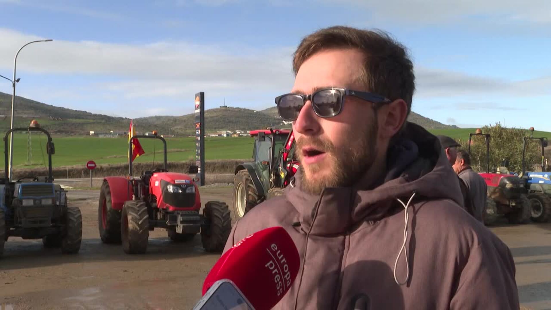 Tractorada en Extremadura contra Mercosur y la PAC: "Estamos ahogados ...