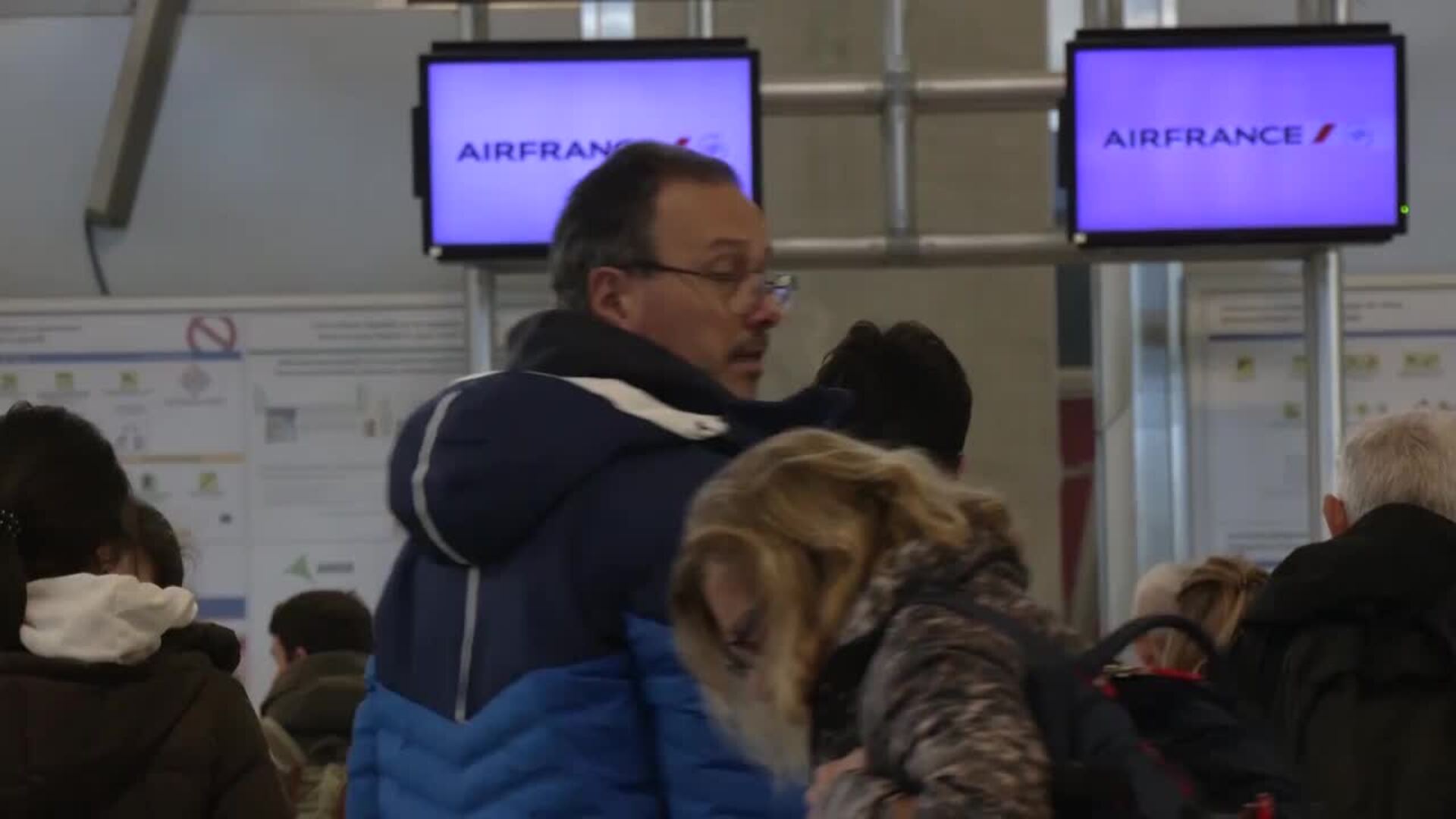 Los aeropuertos andaluces programan 1.900 vuelos para Nochevieja y Año ...
