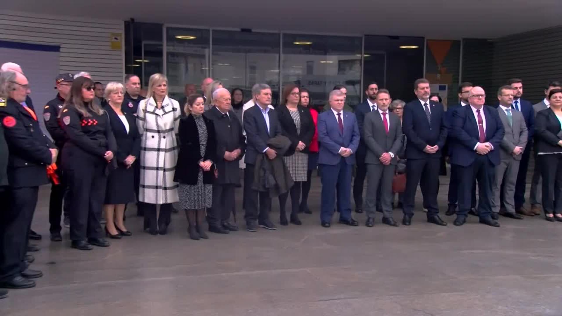 El profesor Juan Carlos Martínez estrena la película 'Soledad descalza ...