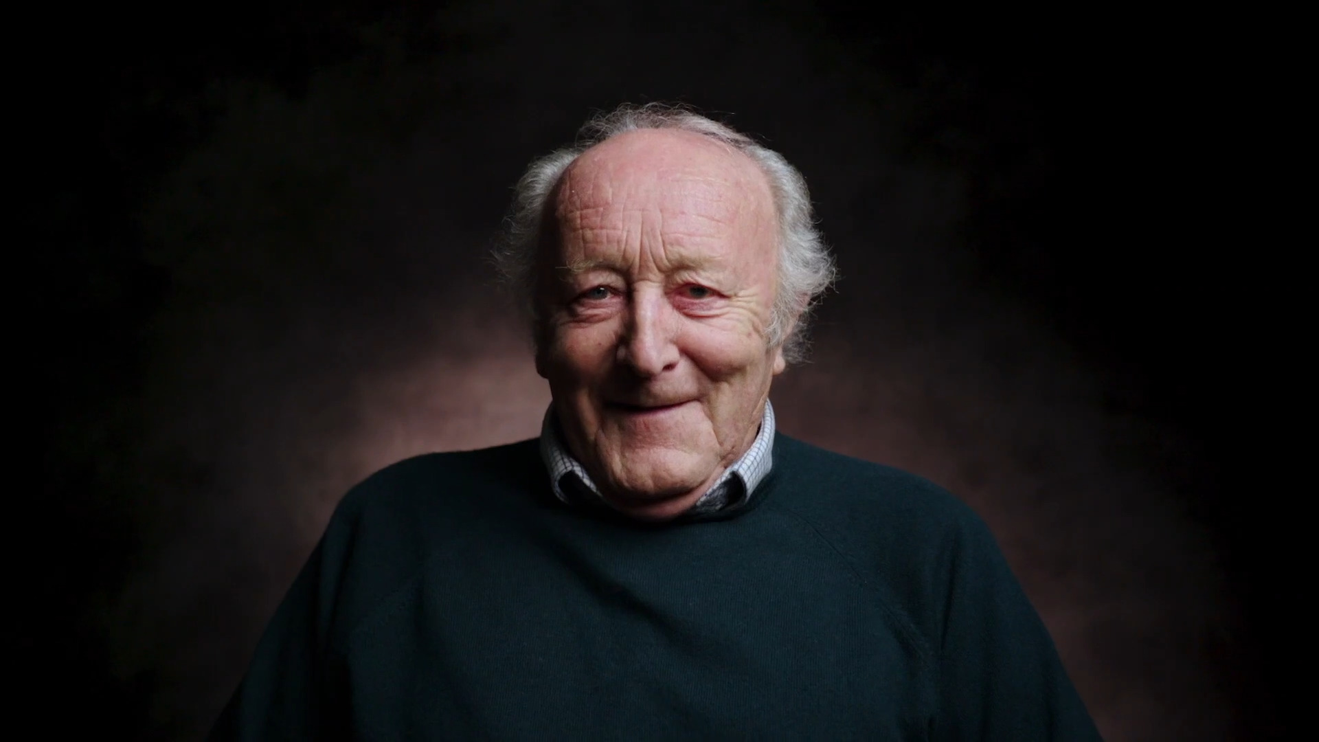 Finné (3) | Player | Irish Television Channel, Súil Eile