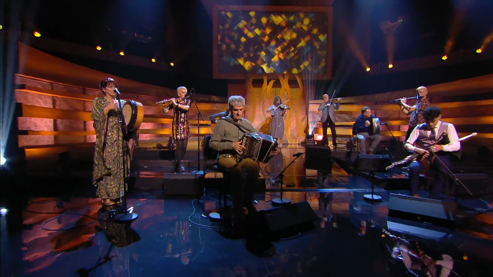 Gradam Ceoil TG4 - Gradam Ceoil TG4 2025 | Player | Irish Television ...
