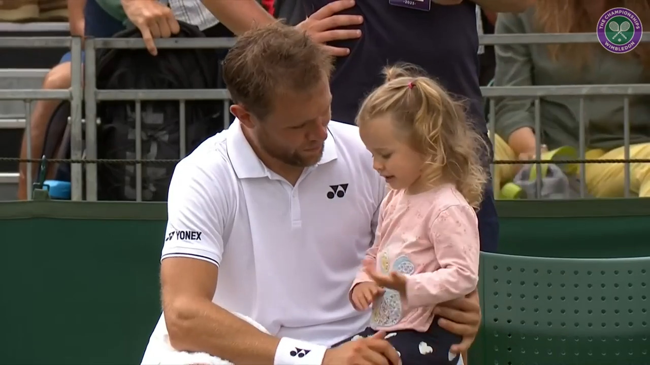 Video - Albot's daughter joins him on court after Qualifying victory ...