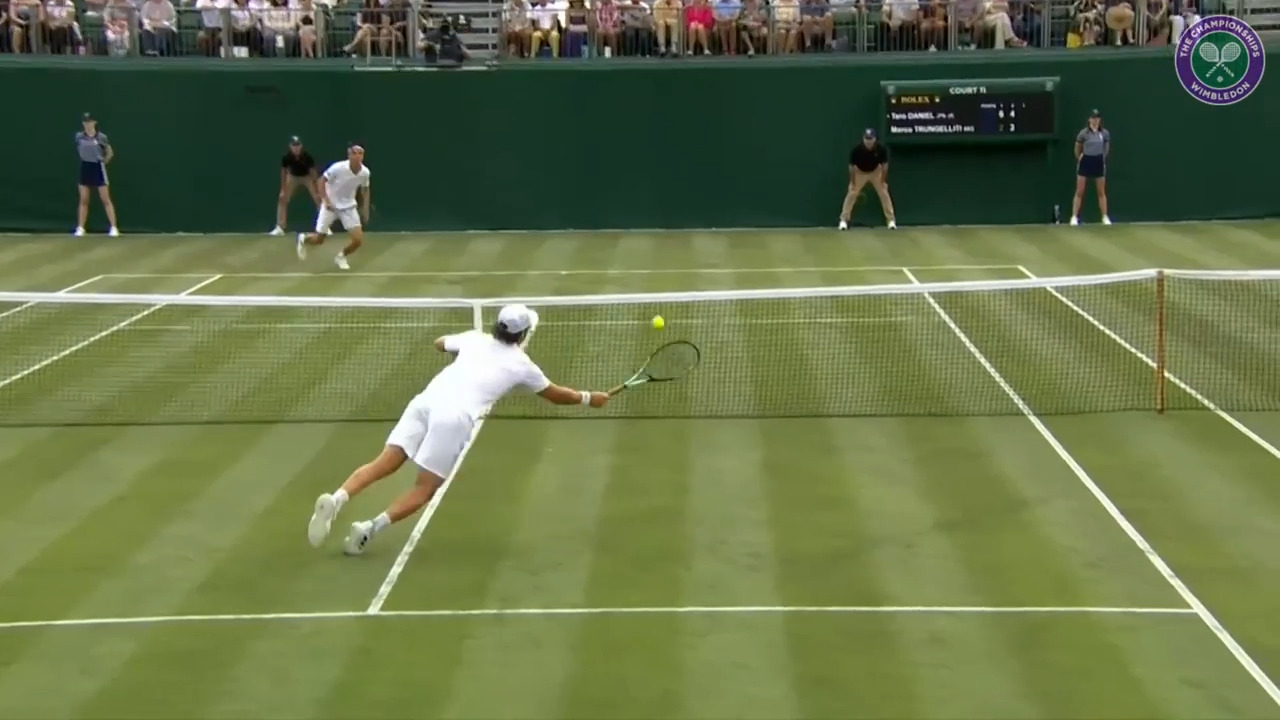 Video - Daniel wins epic diving point vs Trungelliti - The ...