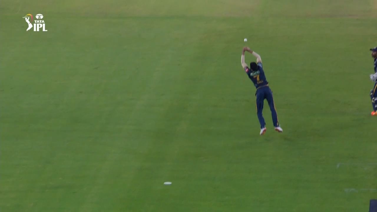 M19: RCB vs DD – Match Highlights