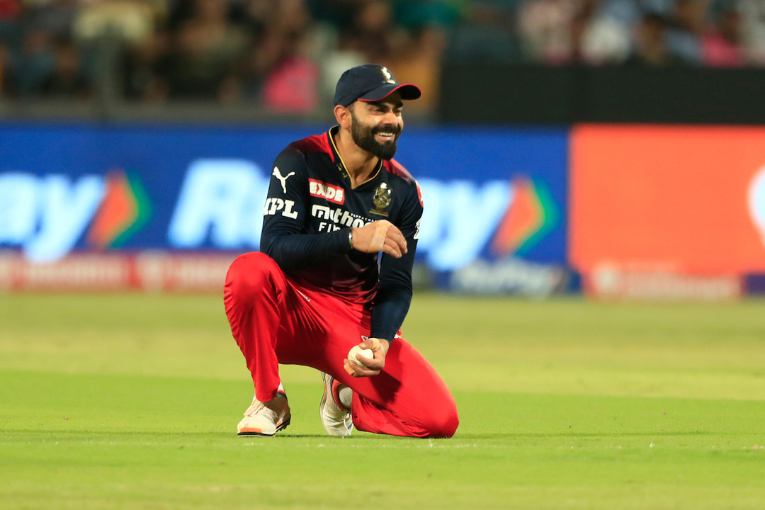 Virat Kohli Diving Catch