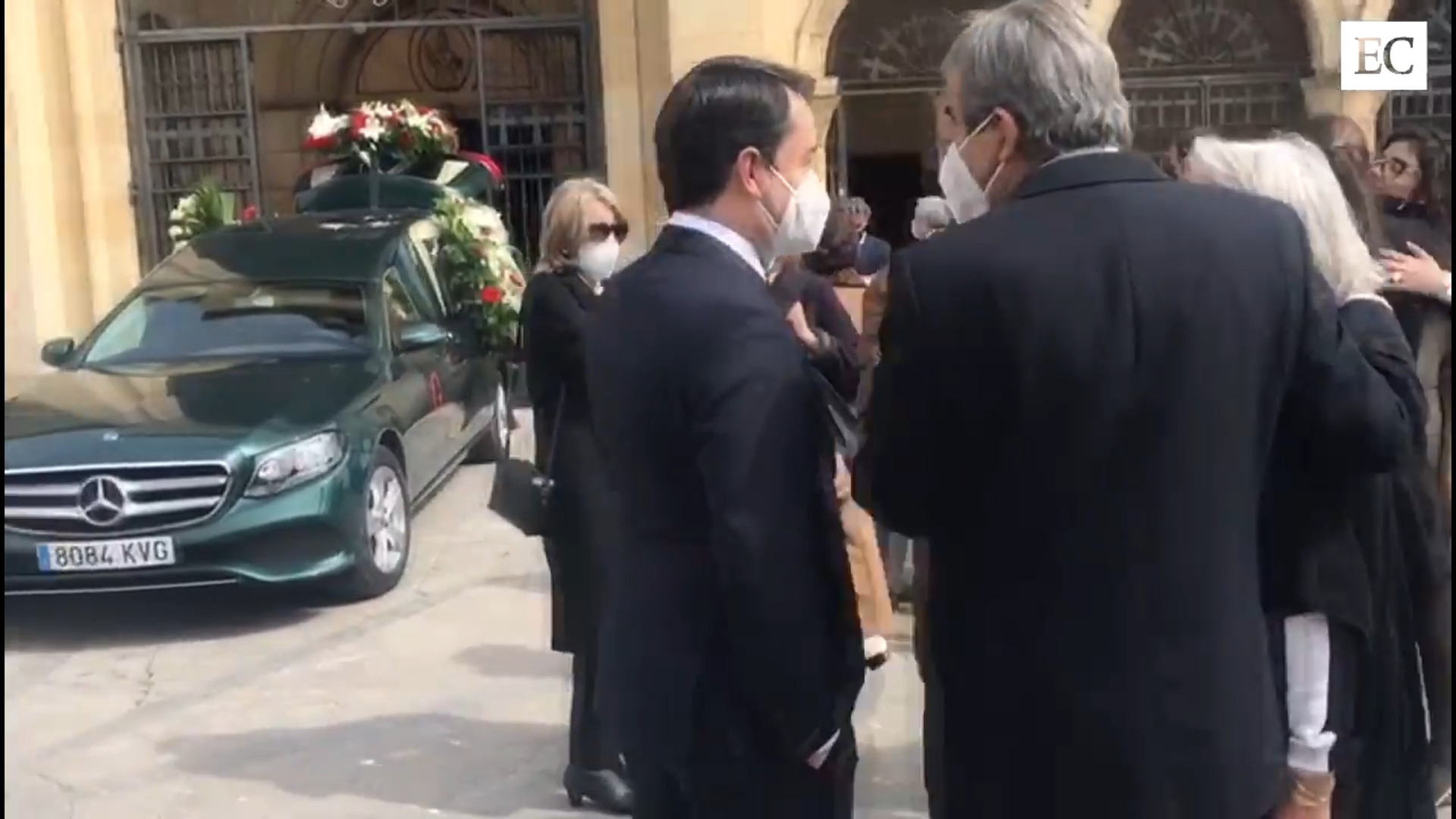 Issa Watanabe presentó 'Migrantes' en El Bosque de la Maga Colibrí | El ...